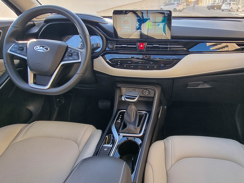 First drive: Jac JS4 in the UAE | DriveArabia