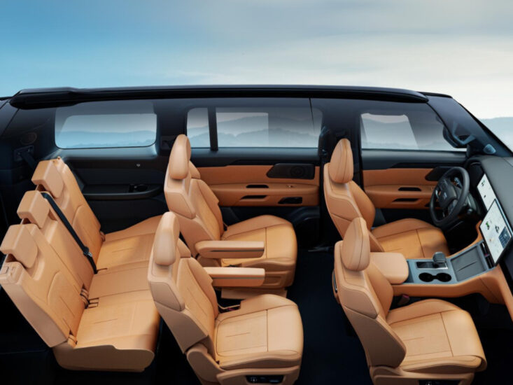 First Look: ROX 01 REEV | DriveArabia