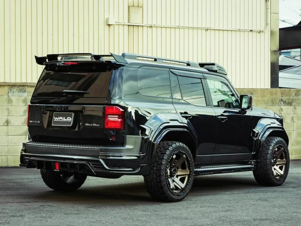 Toyota Land Cruiser Prado gets aggressive WALD body kit | DriveArabia