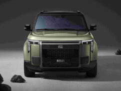 First Look: ROX 01 REEV | DriveArabia